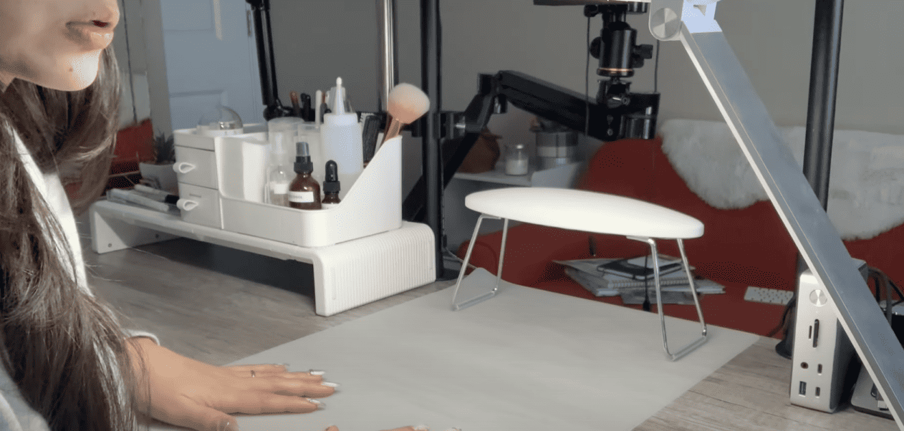 Nail Desk Tour | Organize Your Desk This Way And You'll Get Faster ...