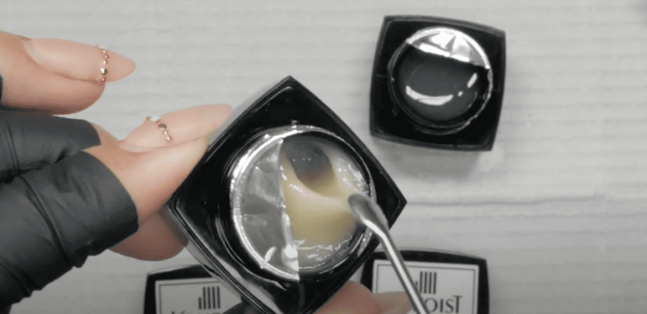 The New Fix For A Gel Nail That Perpetually Lifts From The Natural Nail ...